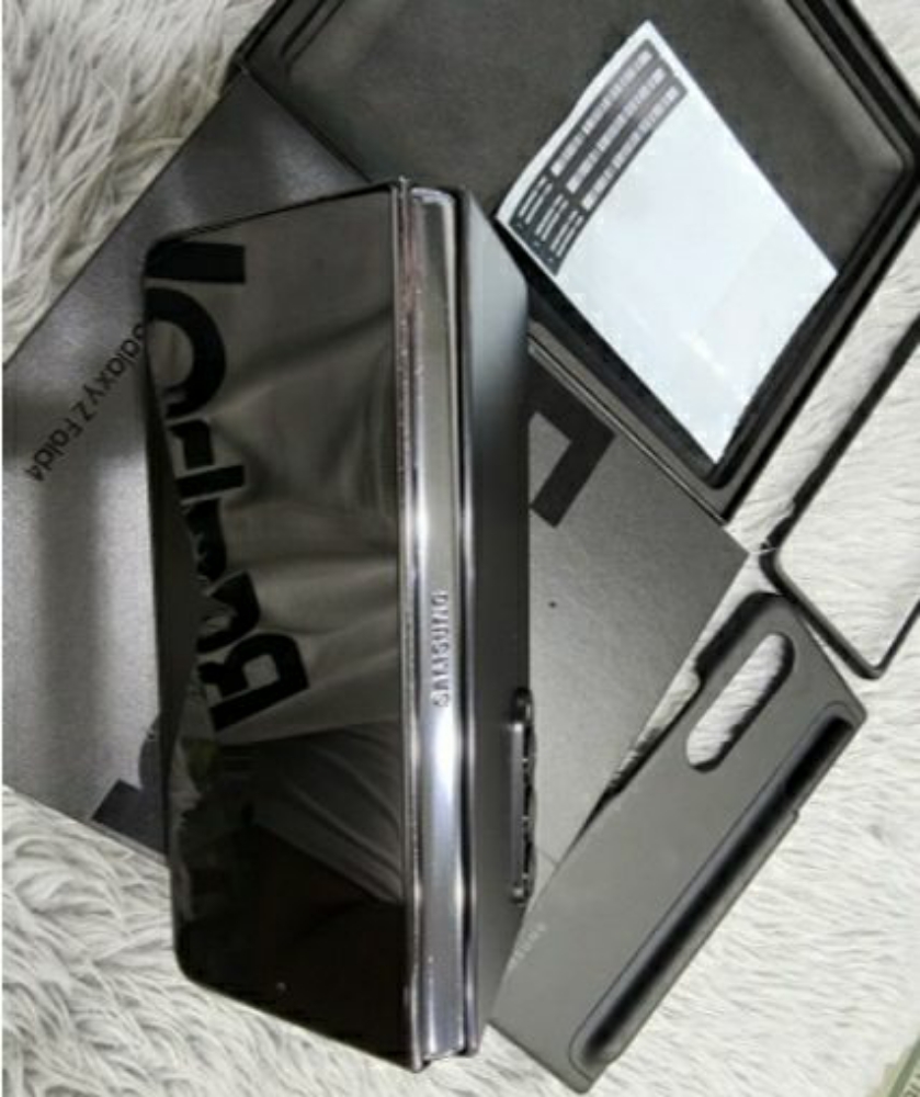 Buy Galaxy Z with installment and real guarantee - SOUM