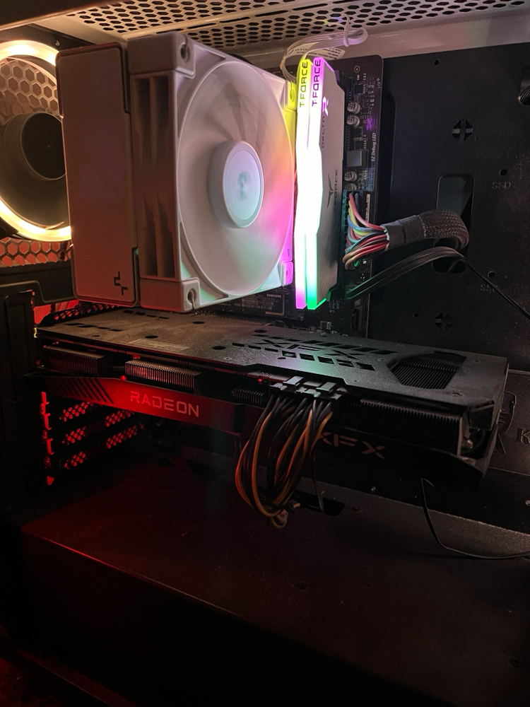 Buy GPU with installment and real guarantee - SOUM