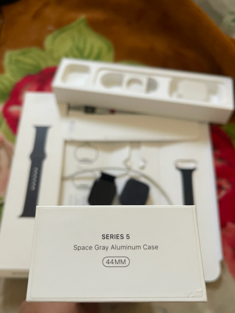 Buy Series 5 with installment and real guarantee - SOUM